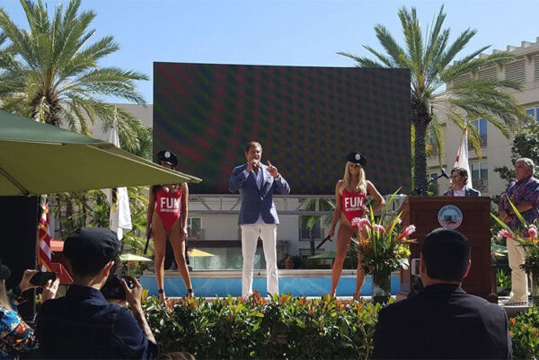 David Hasselhoff Puts the Fun in Funner, California - San Diego Magazine