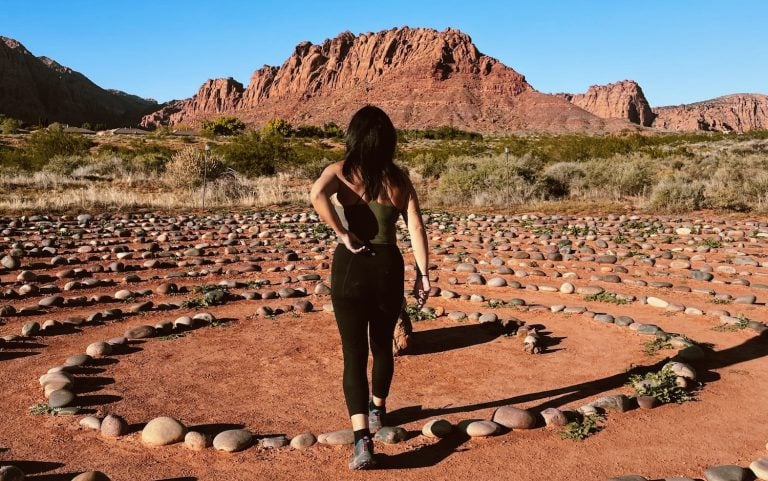 Unhinged, A Dating Series: Letting Go | San Diego Magazine