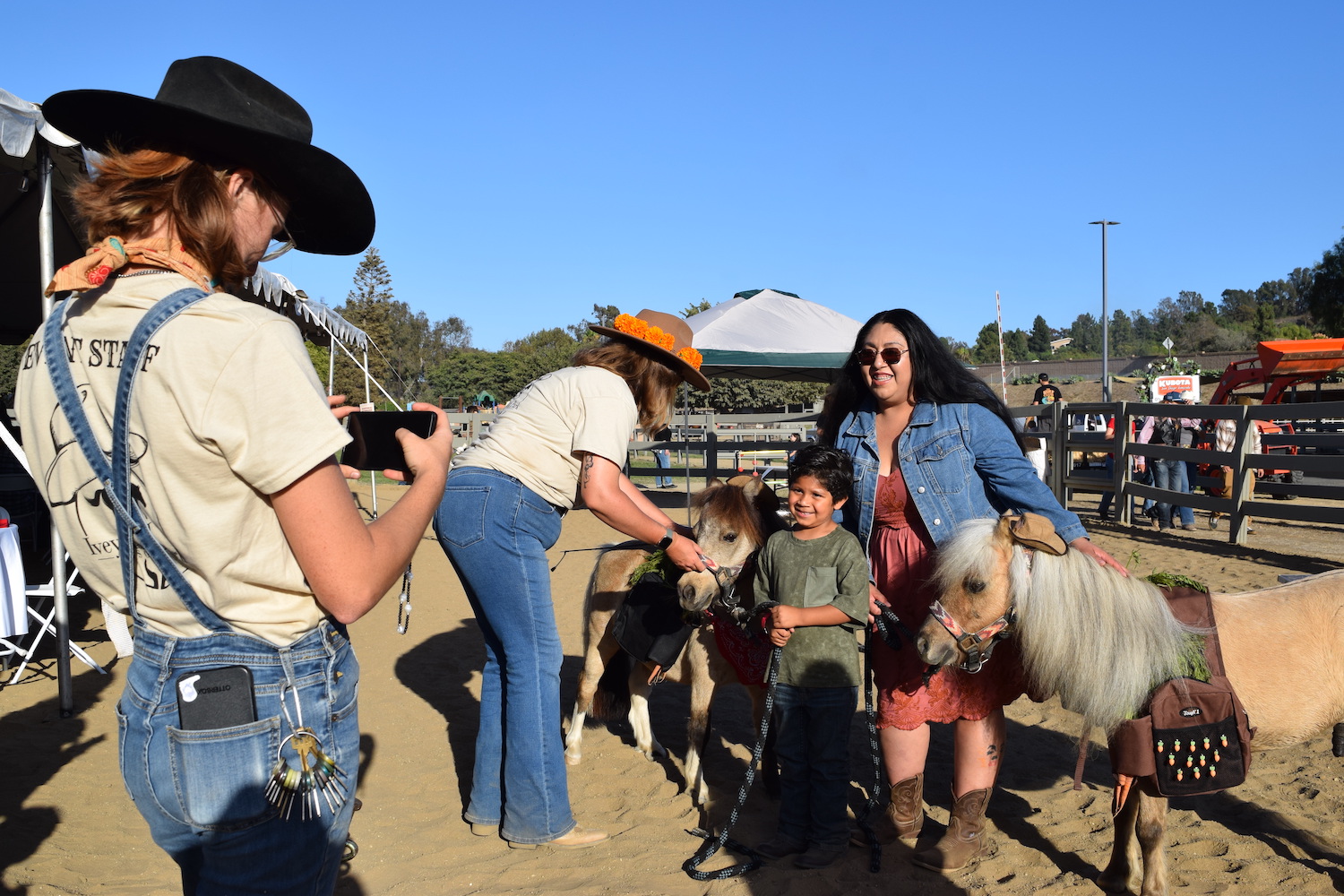 Photos: Ivey Ranch Park Association’s 2025 Western Hoedown | San Diego ...